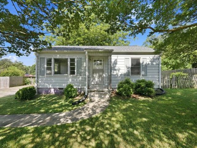606 Walker Ave, Graham, NC 27253