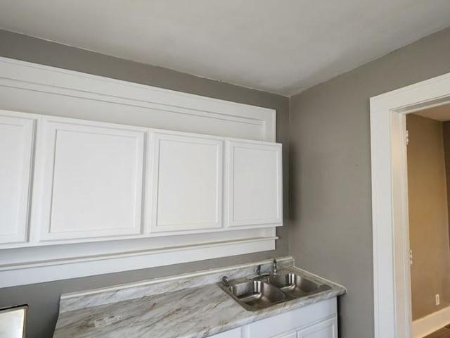 606 West 4th St 2 Bedroom Apartment for Rent at 606 West 4th Street, Marion, IN 46952
