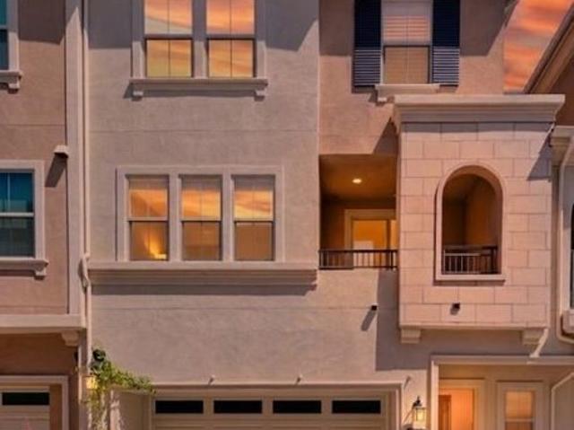 606 White Oaks, Lake Forest, CA 92610