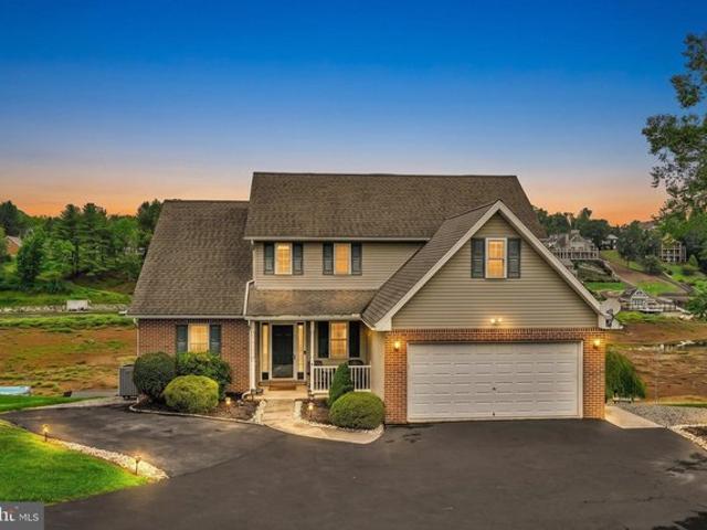 606 Wynonah Dr, Auburn, PA 17922