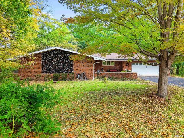 606 Thatcher Ln, Metamora, IL