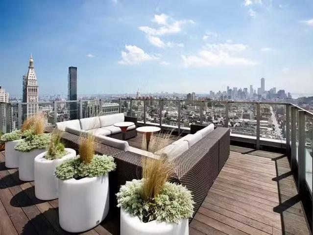 60746487 55 W 25th St #12D