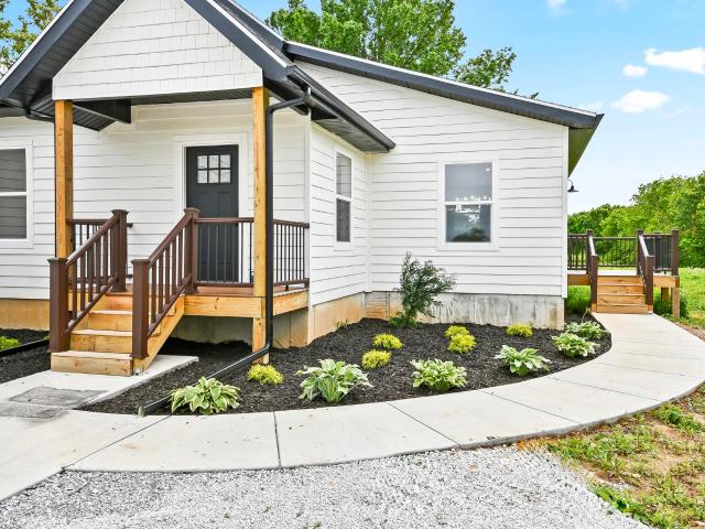 6074 N State Hwy 125