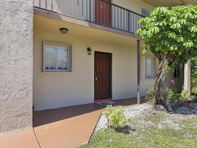 6074 Forest Hill Blvd Apt 101, West Palm Beach, FL 33415