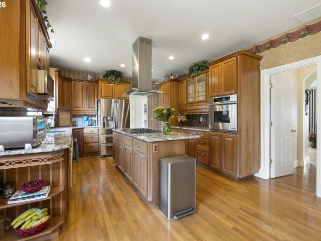 60750 Robinette Rd, St. Helens, OR 97051 | MLS #178454