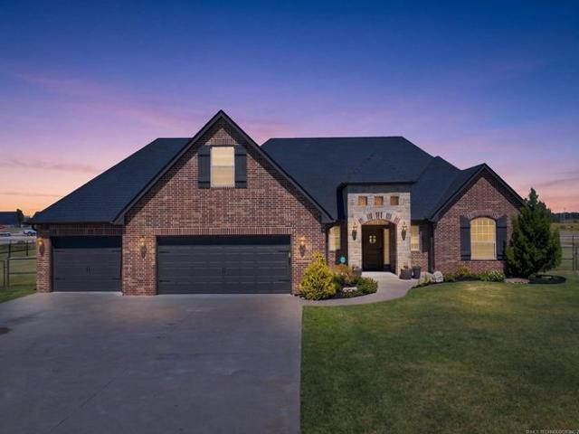 6075 E 145th St N, Collinsville, OK 74021