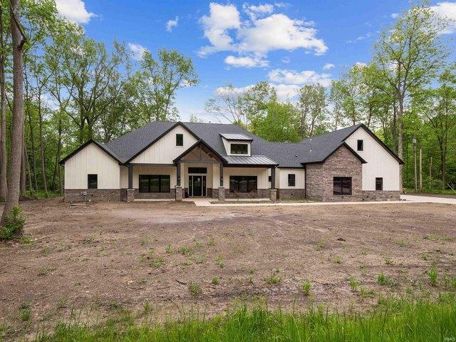 6077 Popp Rd, Fort Wayne, IN 46845