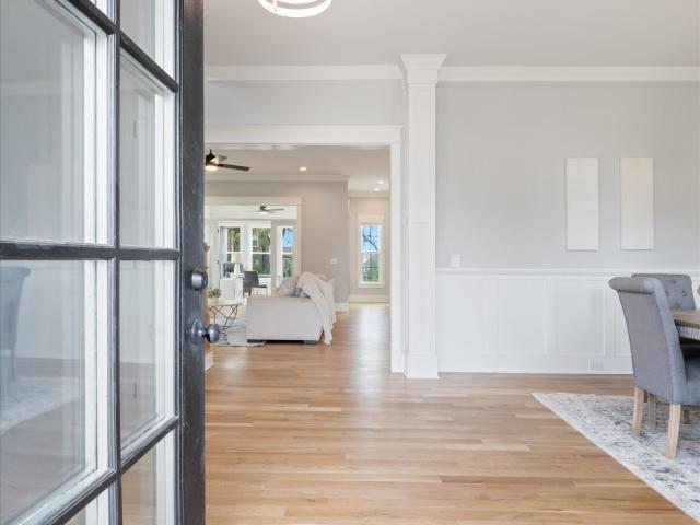 6070 Kidman Ln