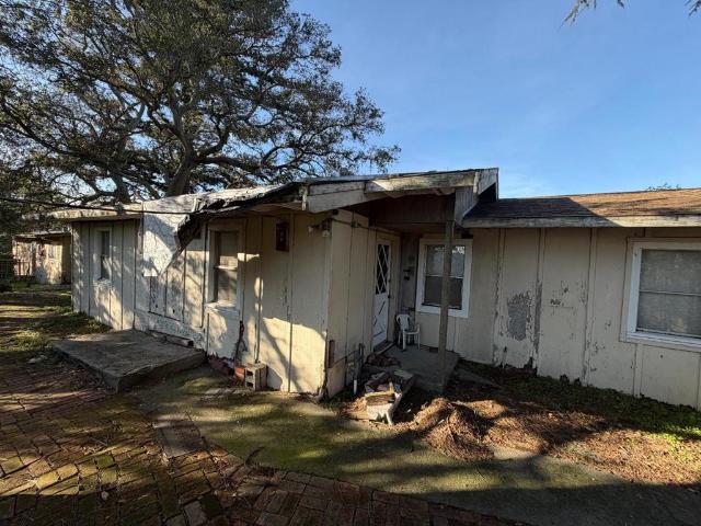 6070 Skyline Drive