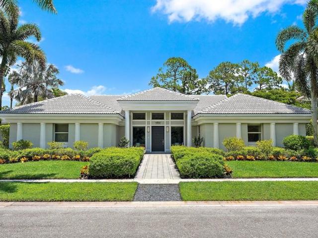6070 Wildcat Run, West Palm Beach, FL 33412