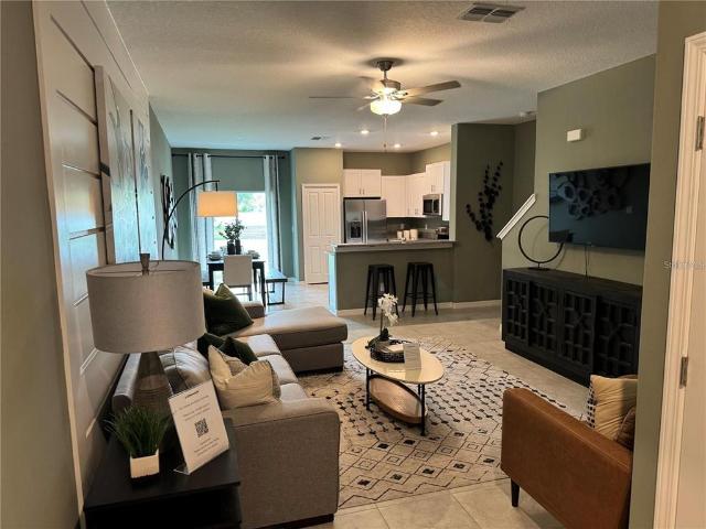 6071 Acara Ln, Land O' Lakes, FL 34638 | MLS #TB8498