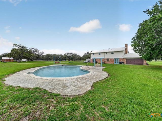 6072 County Road 122