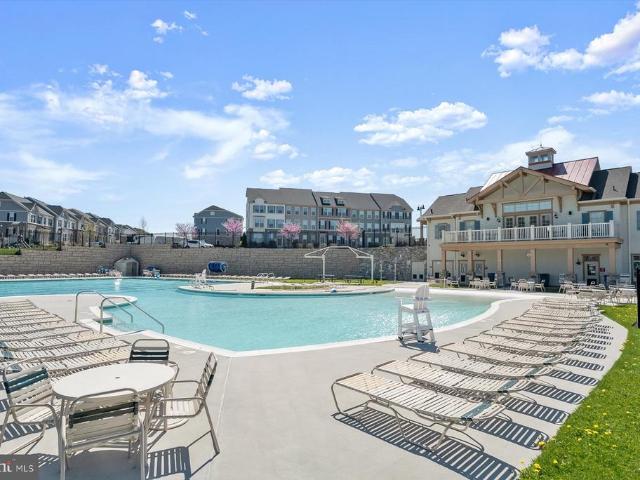 6072 Fallfish Court