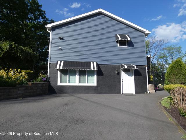 607 3rd Avenue # Lower Level