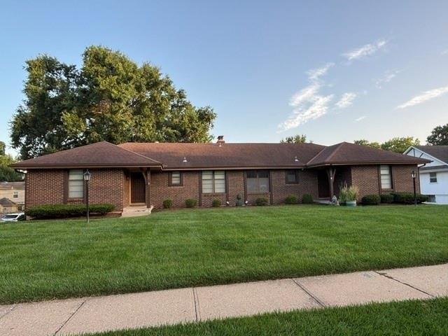 607 609 E 117 St, Kansas City, MO 64131