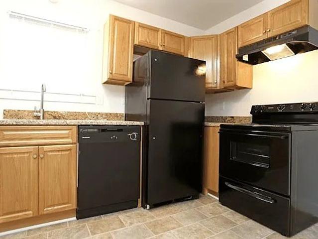 607 703 Commerce St, Petersburg, VA 23803