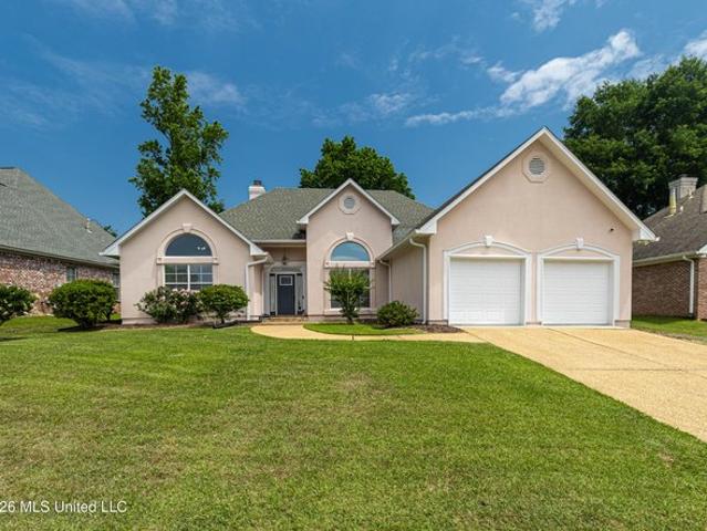 607 Castlewoods Blvd, Brandon, MS 39047