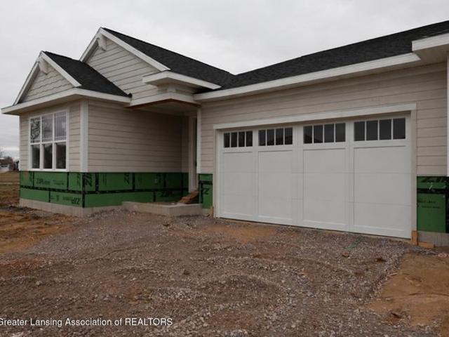 607 Aquila Dr, East Lansing, MI 48823