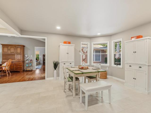 607 Ashwood Circle