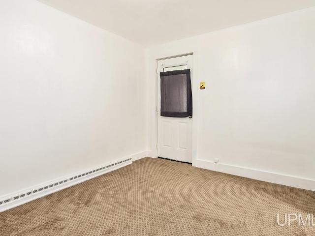 607 Broadway Street