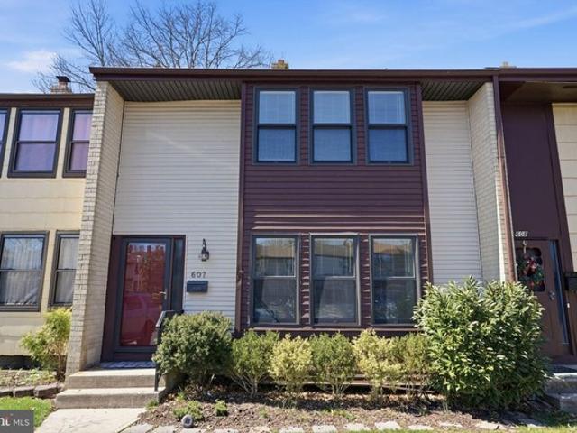 607 Greenwich Ct, Hightstown, NJ 08520