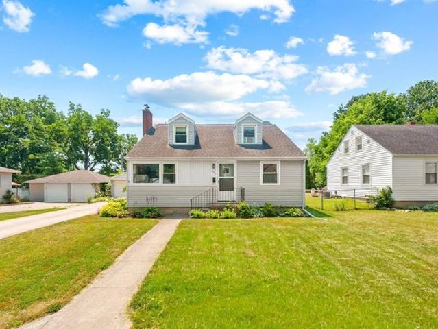 607 E 5th St, North Manchester, IN 46962