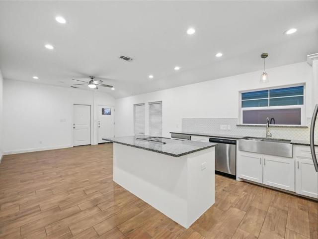 607 E Carter Street # 609