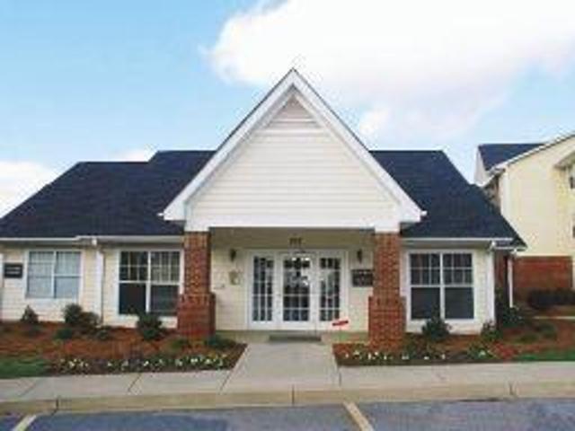 607 Emily Lane Signature Pointe