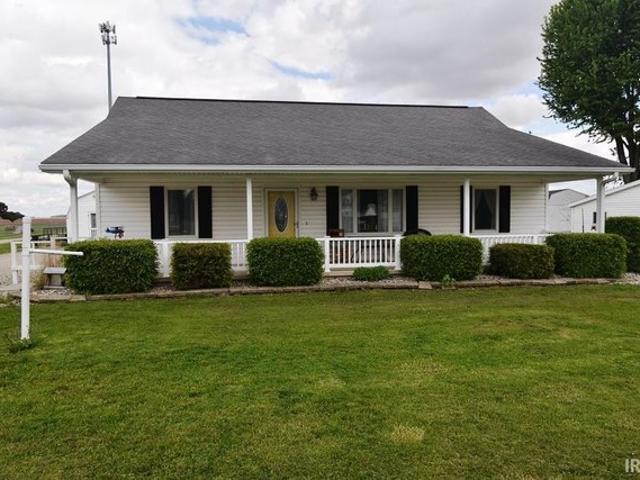 607 East St, Michigantown, IN 46057