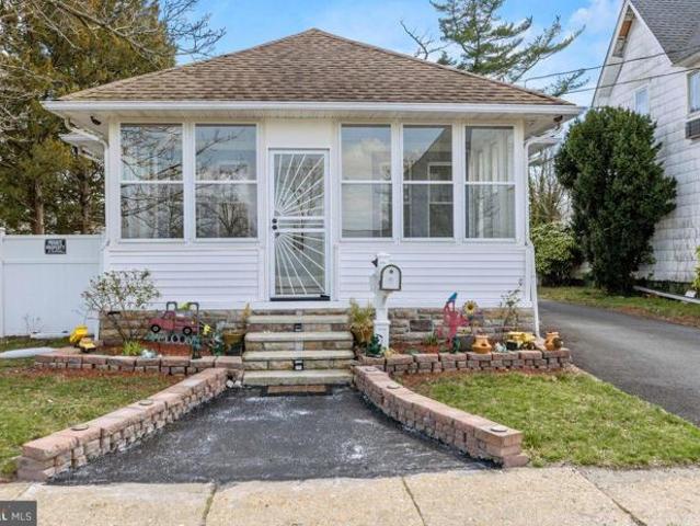 607 Fowler Ave, Vineland, NJ 08360
