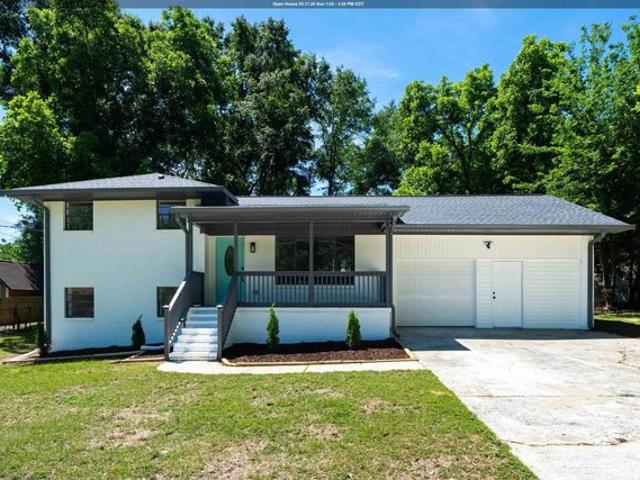 607 Fairlawn Cir, Hueytown, AL 35023
