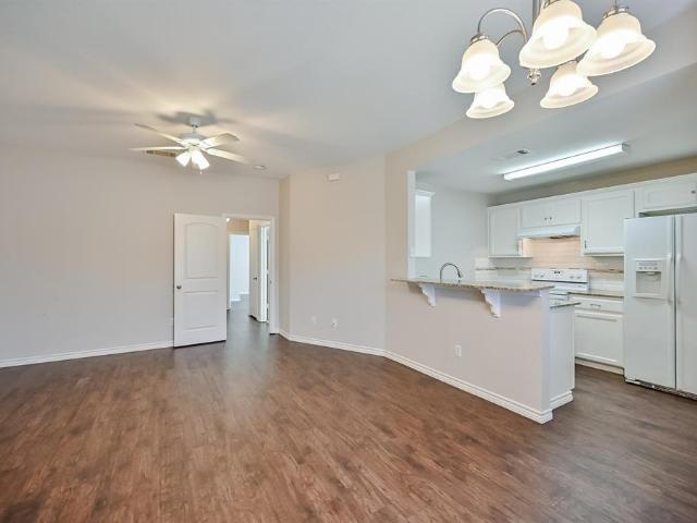 607 Kings Way Drive # B