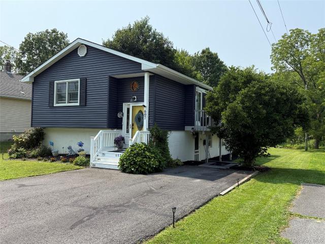 607 Heard Avenue