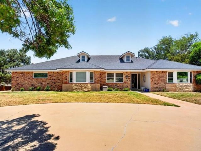 607 Highland Dr, Big Spring, TX 79720