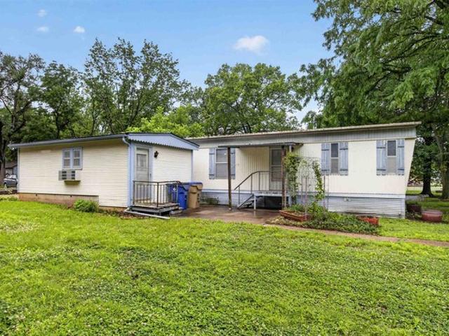 607 Highland St, Towanda, KS 67144