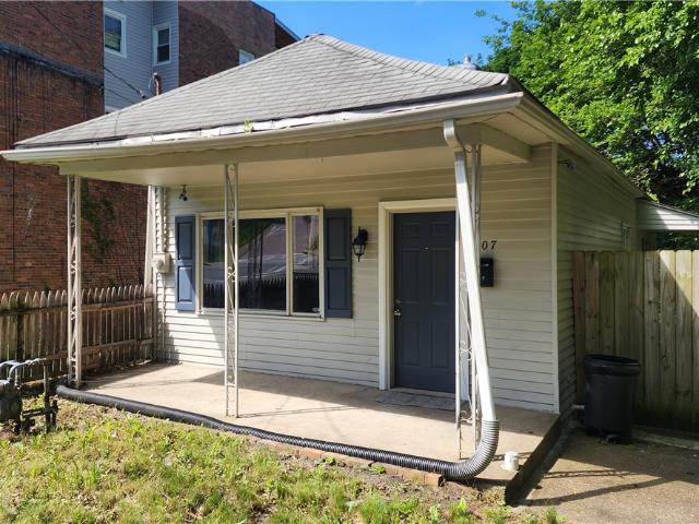 607 Olive Ln