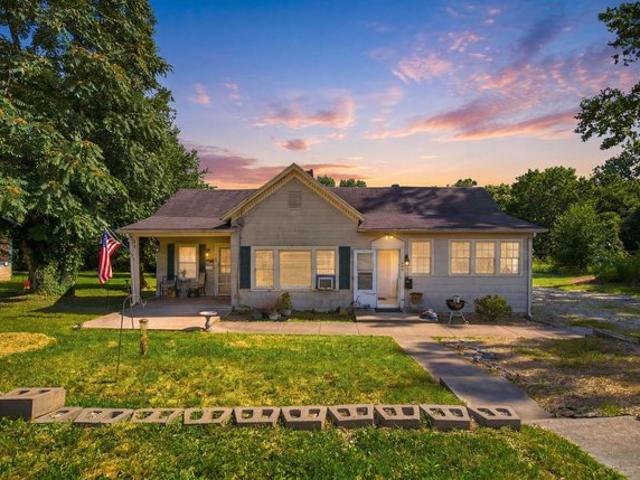 607 Louisville Rd, Frankfort, KY 40601