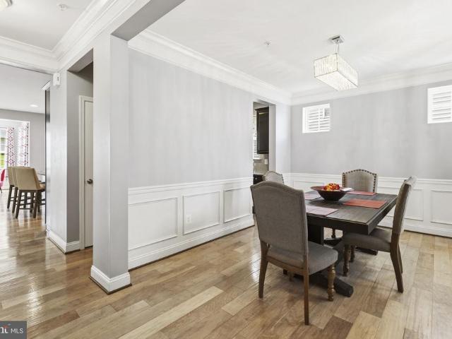 607 Long Wall Drive