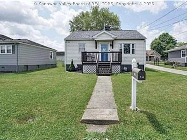 607 Lawman Ave, Bridgeport, WV 26330