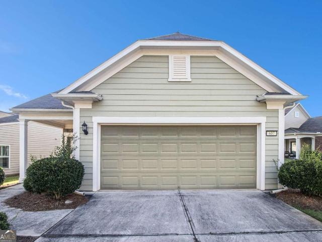 607 Larch Looper Drive