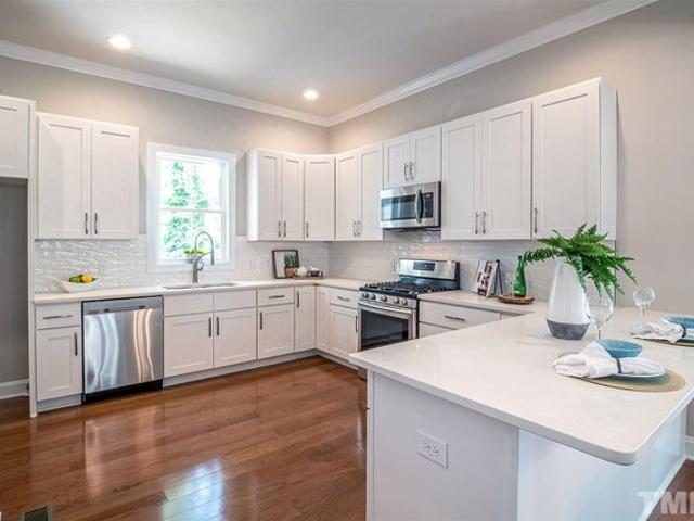 607 Lee St, Durham, NC 27701