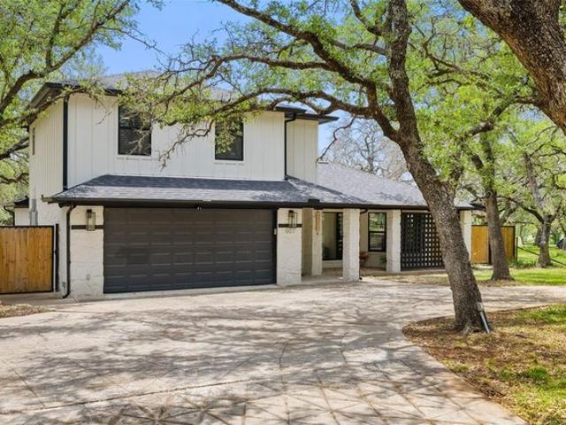 607 Liveoak Dr, Johnson City, TX 78636