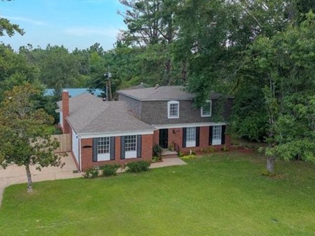 607 Market St, Water Valley, MS 38965
