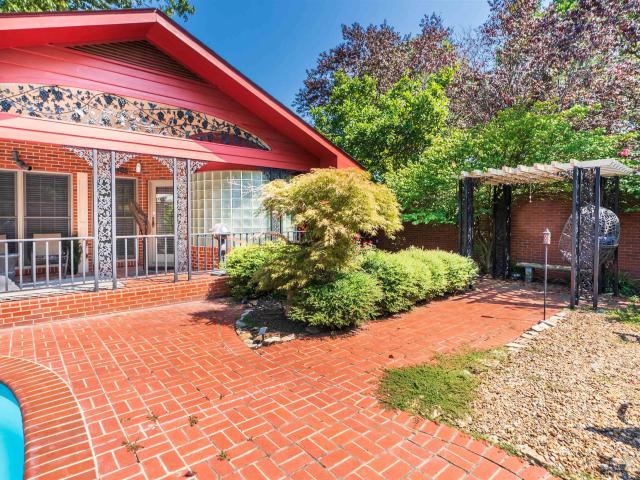 607 Melody Lane