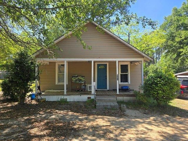 607 N Lee St, Fitzgerald, GA 31750