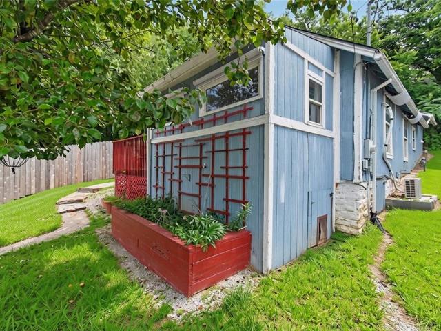 607 N Main Street
