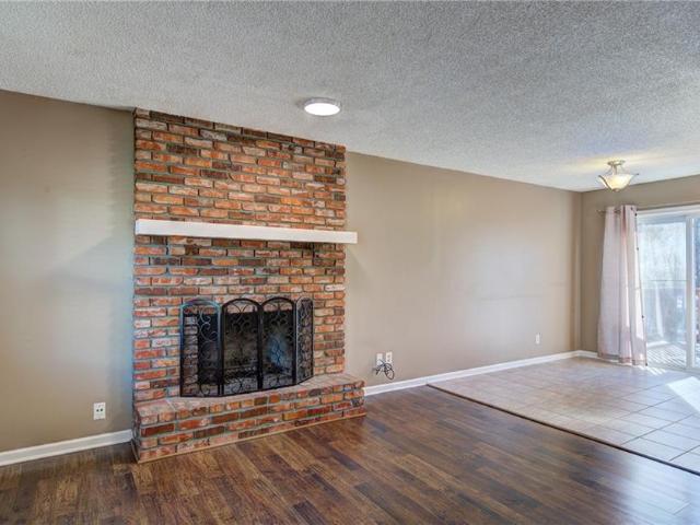 607 NE Karapat Drive