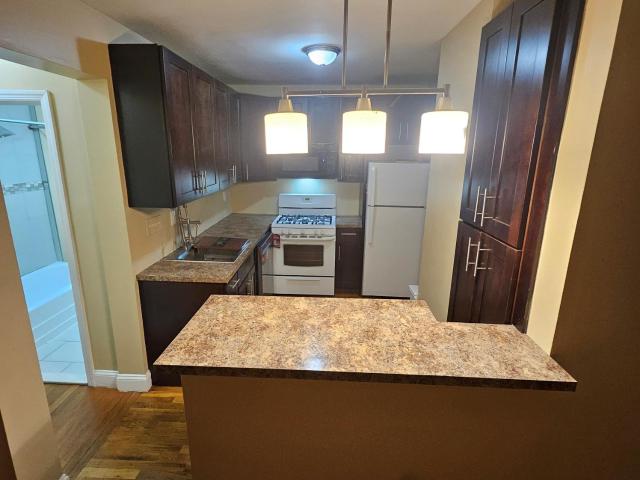 607 S 5th Avenue 2nd Flr Duplex