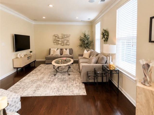 607 Shelley Ln