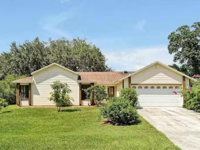 607 POLYNESIAN CT, KISSIMMEE, FL 34758 Single Family Residence.